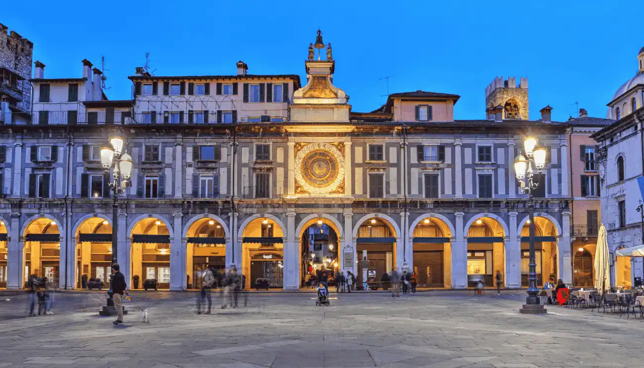 Angera: cosa vedere, centro storico e passeggiate